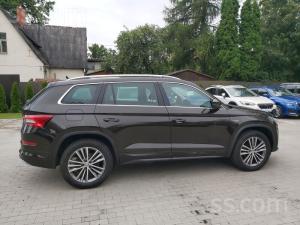 Коричневый Шкода Kodiaq 2021 в Рига, объемом двигателя 1.50 л и пробегом 62 тыс. км за 25200 €, фото 6 на AUTOMOTO.COM.LV