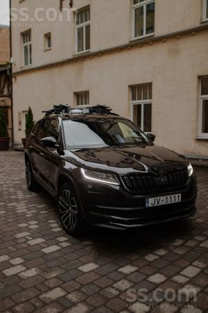 Brown Skoda Kodiaq 2021 in Riga, with an engine capacity of 2.00 L and mileage of 97 thousand km for 27000 €, photo  on AUTOMOTO.COM.LV