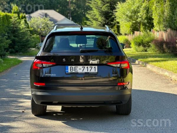 Коричневый Шкода Kodiaq 2021 в Рига, объемом двигателя 2.00 л и пробегом 145 тыс. км за 24490 €, фото 7 на AUTOMOTO.COM.LV