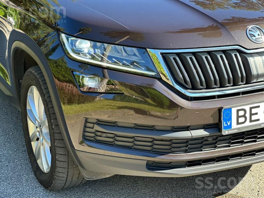 Brūns Skoda Kodiaq 2021 Rīga, ar dzinēja tilpumu 2.00 L un nobraukumu 145 tūkst. km par 24490 €, foto 31 vietnē AUTOMOTO.COM.LV