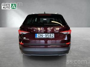 Коричневый Шкода Kodiaq 2023 в Рига, объемом двигателя 2.00 л и пробегом 100 тыс. км за 32490 €, фото 6 на AUTOMOTO.COM.LV