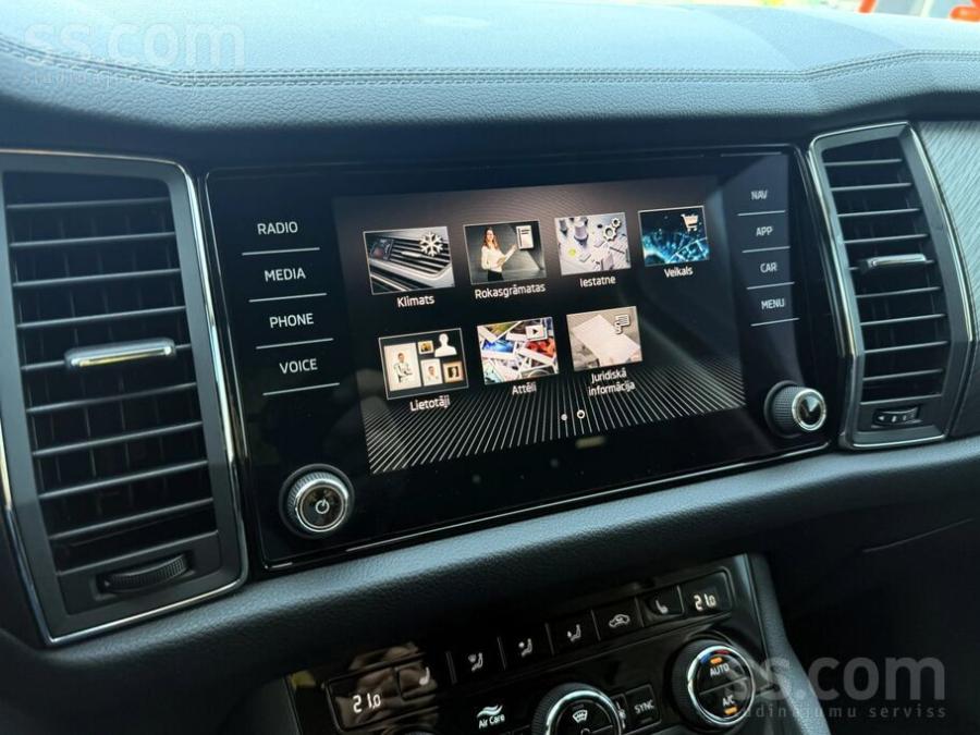 Коричневый Шкода Kodiaq 2023 в Рига, объемом двигателя 2.00 л и пробегом 100 тыс. км за 32490 €, фото 21 на AUTOMOTO.COM.LV