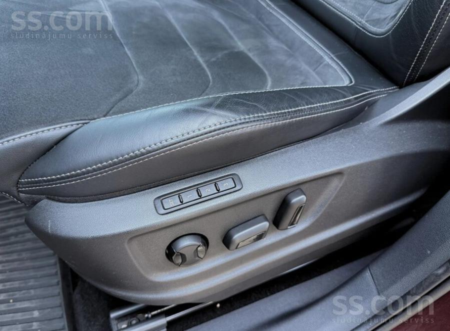 Коричневый Шкода Kodiaq 2023 в Рига, объемом двигателя 2.00 л и пробегом 100 тыс. км за 32490 €, фото 24 на AUTOMOTO.COM.LV