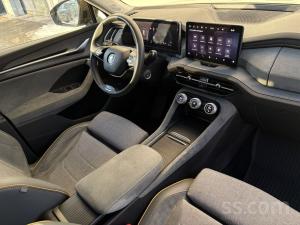 Brown Skoda Kodiaq 2024 in Riga, with an engine capacity of 2.00 L and mileage of 26 thousand km for 37600 €, photo 15 on AUTOMOTO.COM.LV