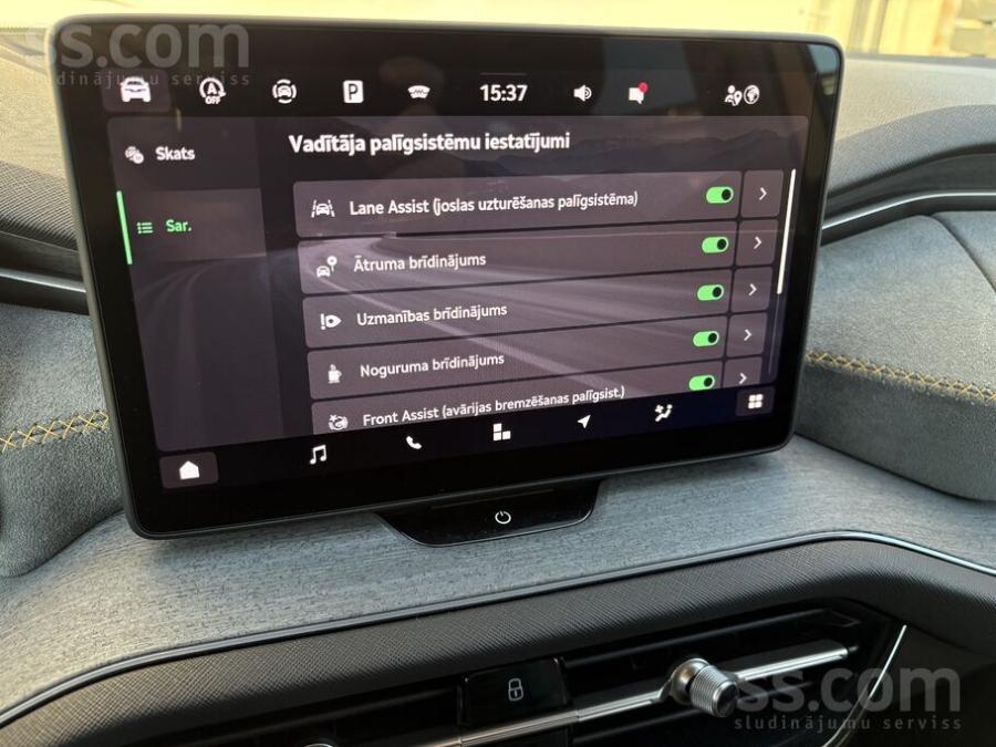Brown Skoda Kodiaq 2024 in Riga, with an engine capacity of 2.00 L and mileage of 26 thousand km for 37600 €, photo 27 on AUTOMOTO.COM.LV