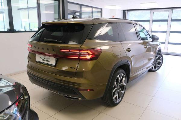 Коричневый Шкода Kodiaq 2024 в Вильнюс, объемом двигателя 1.97 л и пробегом 56 тыс. км за 42300 €, фото 2 на AUTOMOTO.COM.LV