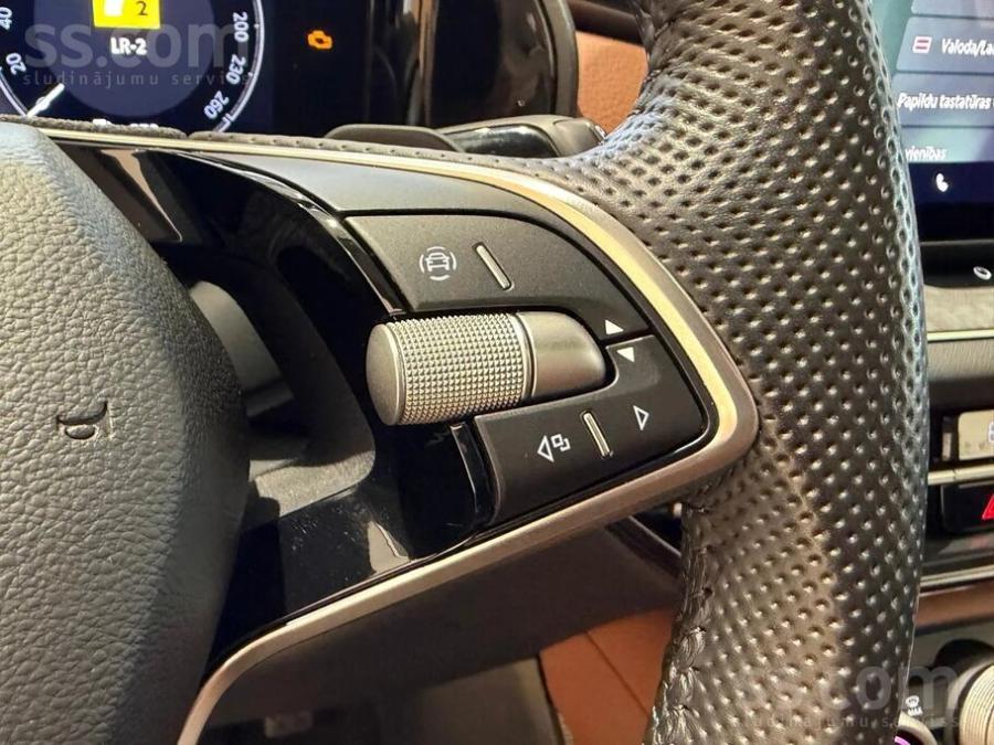 Коричневый Шкода Kodiaq 2024 в Рига, объемом двигателя 2.00 л и пробегом 47 тыс. км за 38790 €, фото 12 на AUTOMOTO.COM.LV