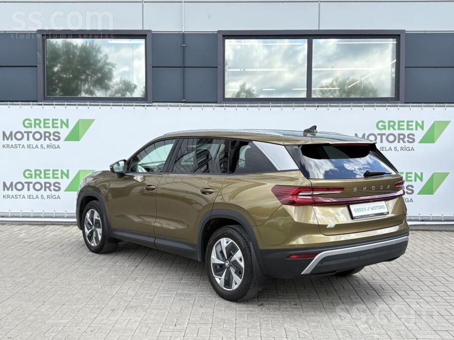 Brown Skoda Kodiaq 2024 in Riga, with an engine capacity of 2.00 L and mileage of 83 thousand km for 33500 €, photo 4 on AUTOMOTO.COM.LV