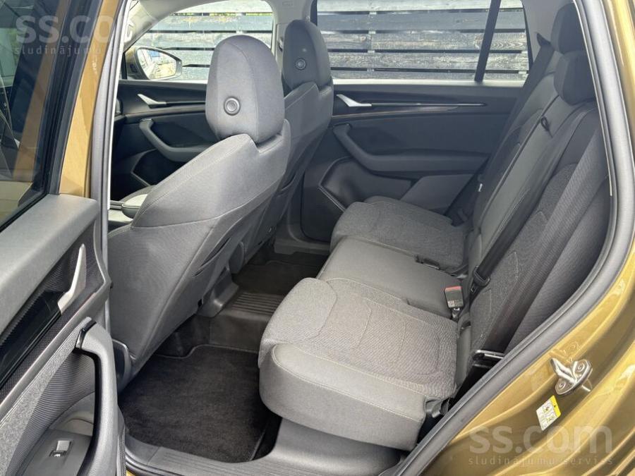 Brown Skoda Kodiaq 2024 in Riga, with an engine capacity of 2.00 L and mileage of 83 thousand km for 33500 €, photo 13 on AUTOMOTO.COM.LV