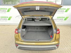 Brown Skoda Kodiaq 2024 in Riga, with an engine capacity of 2.00 L and mileage of 83 thousand km for 33500 €, photo 23 on AUTOMOTO.COM.LV