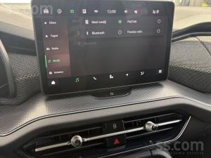 Brown Skoda Kodiaq 2024 in Riga, with an engine capacity of 2.00 L and mileage of 83 thousand km for 33500 €, photo 26 on AUTOMOTO.COM.LV