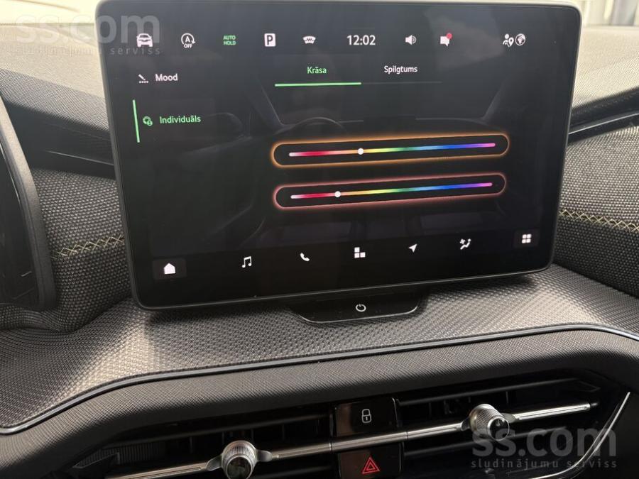 Brown Skoda Kodiaq 2024 in Riga, with an engine capacity of 2.00 L and mileage of 83 thousand km for 33500 €, photo 32 on AUTOMOTO.COM.LV