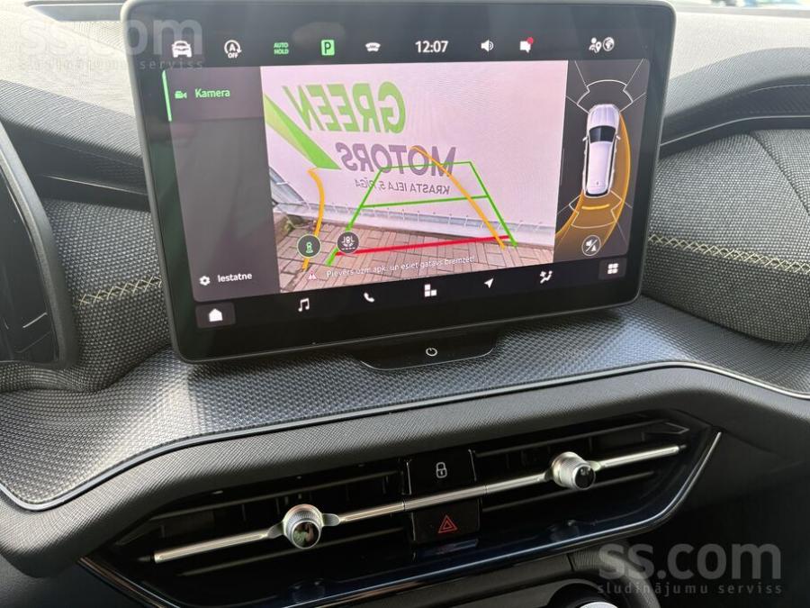 Brown Skoda Kodiaq 2024 in Riga, with an engine capacity of 2.00 L and mileage of 83 thousand km for 33500 €, photo 34 on AUTOMOTO.COM.LV