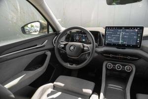 Коричневый Шкода Kodiaq 2024 в Вильнюс, объемом двигателя 1.50 л и пробегом 37 тыс. км за 34900 €, фото 12 на AUTOMOTO.COM.LV