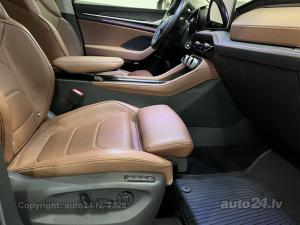 Brown Skoda Kodiaq 2024 in Tallinn, with an engine capacity of 2.00 L and mileage of 71 thousand km for 36500 €, photo 9 on AUTOMOTO.COM.LV