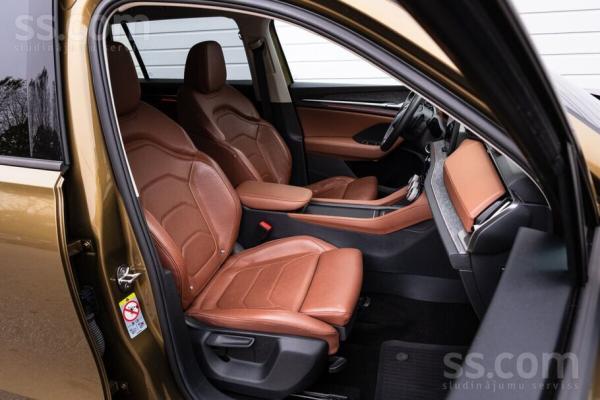 Brūns Skoda Kodiaq 2024 Rīga, ar dzinēja tilpumu 2.00 L un nobraukumu 52 tūkst. km par 34950 €, foto 7 vietnē AUTOMOTO.COM.LV
