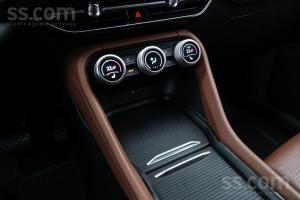 Brown Skoda Kodiaq 2024 in Riga, with an engine capacity of 2.00 L and mileage of 52 thousand km for 34950 €, photo 17 on AUTOMOTO.COM.LV