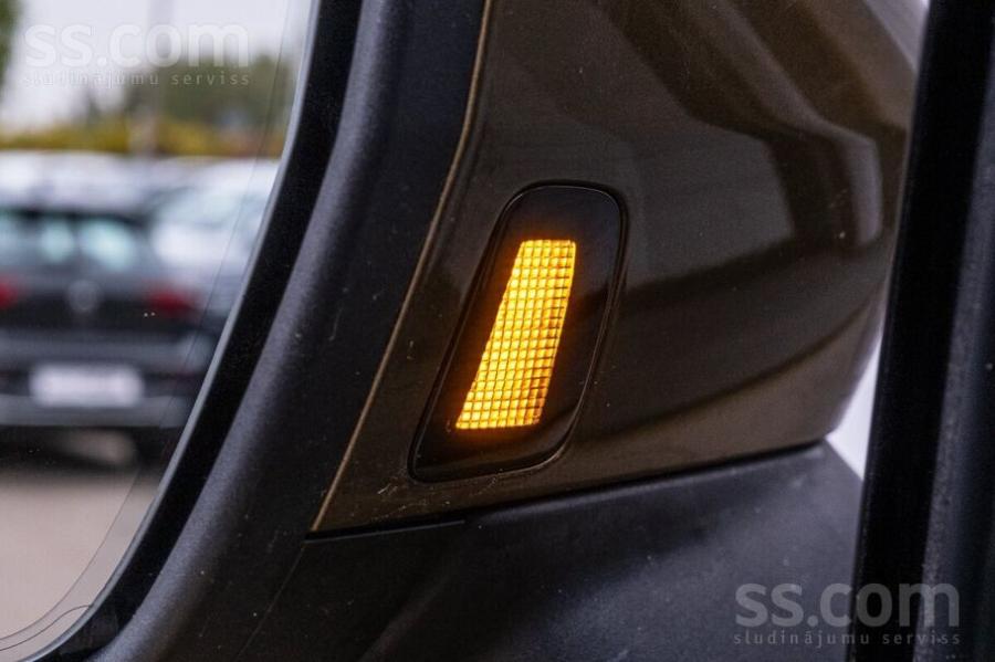 Brown Skoda Kodiaq 2024 in Riga, with an engine capacity of 2.00 L and mileage of 52 thousand km for 34950 €, photo 22 on AUTOMOTO.COM.LV