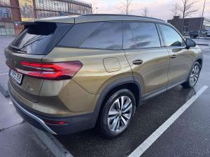 Brown Skoda Kodiaq 2025 in Klaipeda, with an engine capacity of 1.50 L and mileage of 56 thousand km for 36700 €, photo 7 on AUTOMOTO.COM.LV