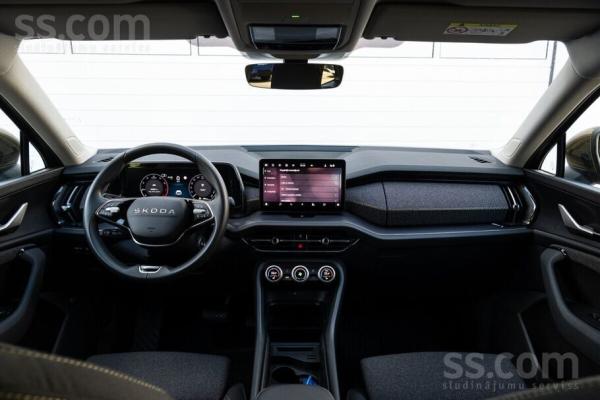 Brūns Skoda Kodiaq 2025 Rīga, ar dzinēja tilpumu 1.50 L un nobraukumu 24 tūkst. km par 34950 €, foto 8 vietnē AUTOMOTO.COM.LV