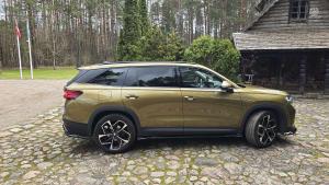 Brūns Skoda Kodiaq 2025 Viļņa, ar dzinēja tilpumu 1.50 L un nobraukumu 32 tūkst. km par 34500 €, foto 8 vietnē AUTOMOTO.COM.LV