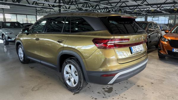 Brūns Skoda Kodiaq 2025 Rīga, ar dzinēja tilpumu 2.00 L un nobraukumu 12 tūkst. km par 39900 €, foto 3 vietnē AUTOMOTO.COM.LV
