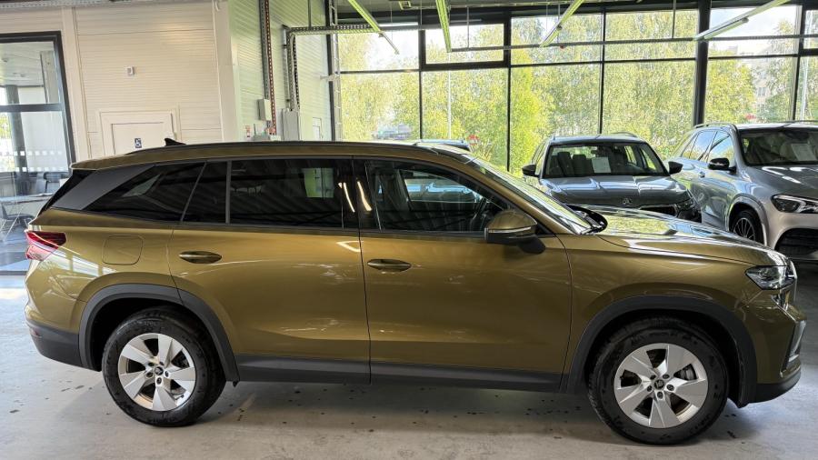 Коричневый Шкода Kodiaq 2025 в Рига, объемом двигателя 2.00 л и пробегом 12 тыс. км за 39900 €, фото 6 на AUTOMOTO.COM.LV