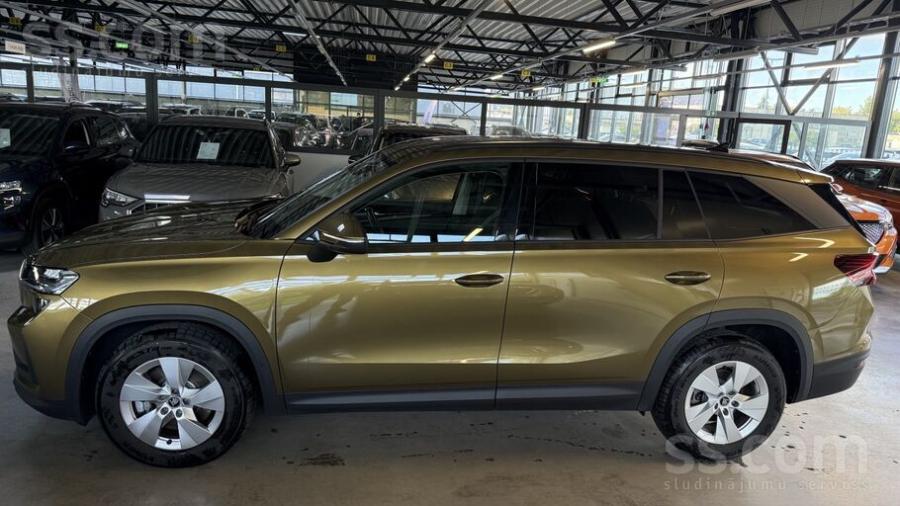 Brūns Skoda Kodiaq 2025 Rīga, ar dzinēja tilpumu 2.00 L un nobraukumu 12 tūkst. km par 39900 €, foto 3 vietnē AUTOMOTO.COM.LV