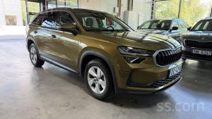 Brūns Skoda Kodiaq 2025 Rīga, ar dzinēja tilpumu 2.00 L un nobraukumu 12 tūkst. km par 39900 €, foto 8 vietnē AUTOMOTO.COM.LV