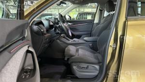 Brūns Skoda Kodiaq 2025 Rīga, ar dzinēja tilpumu 2.00 L un nobraukumu 12 tūkst. km par 39900 €, foto 12 vietnē AUTOMOTO.COM.LV