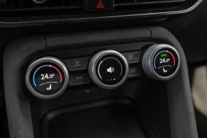 Brūns Skoda Kodiaq 2026 Viļņa, ar dzinēja tilpumu 1.50 L un nobraukumu 37 tūkst. km par 34900 €, foto 18 vietnē AUTOMOTO.COM.LV