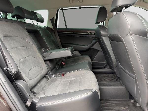 Brūns Skoda Kodiaq 2019 Pērnava, ar dzinēja tilpumu 2.00 L un nobraukumu 78 tūkst. km par 27700 €, foto 7 vietnē AUTOMOTO.COM.LV
