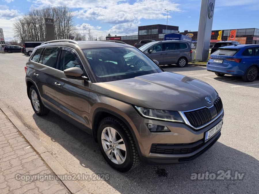 Brūns Skoda Kodiaq 2017 Viljandi, ar dzinēja tilpumu 2.00 L un nobraukumu 263 tūkst. km par 14990 €, foto 4 vietnē AUTOMOTO.COM.LV
