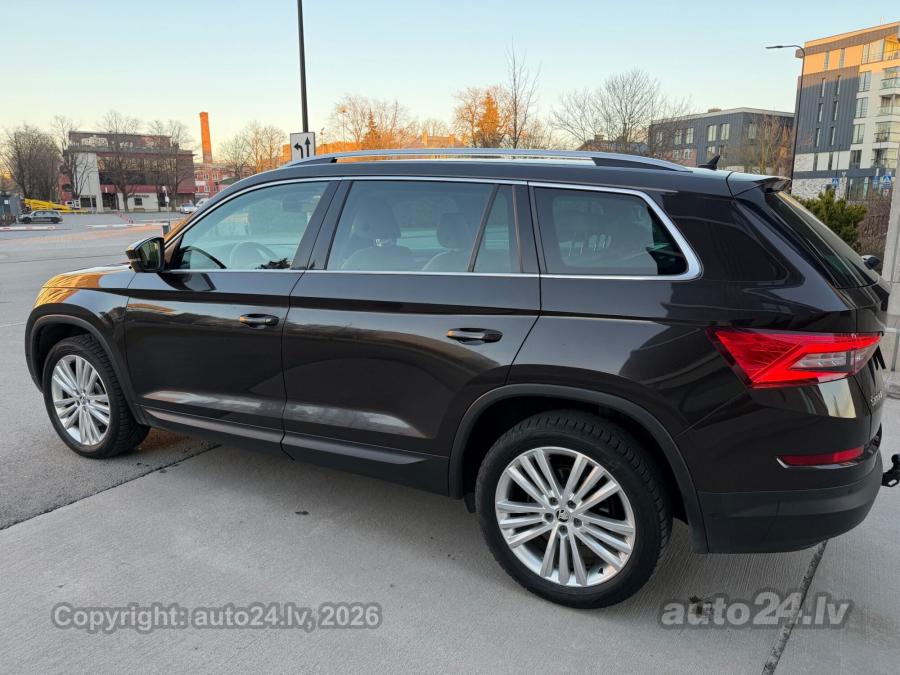 Brūns Skoda Kodiaq 2017 Tallina, ar dzinēja tilpumu 2.00 L un nobraukumu 314 tūkst. km par 14950 €, foto 11 vietnē AUTOMOTO.COM.LV