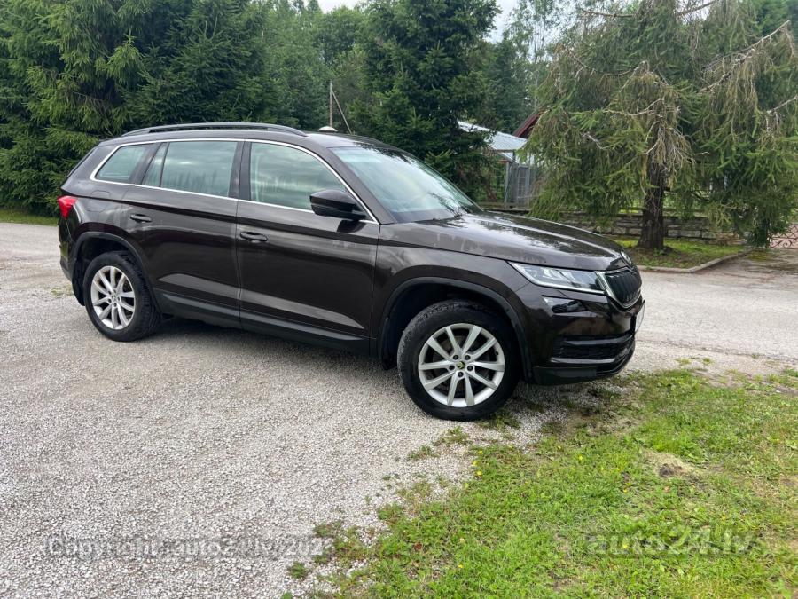 Brūns Skoda Kodiaq 2017 Narva, ar dzinēja tilpumu 1.40 L un nobraukumu 158 tūkst. km par 16500 €, foto 3 vietnē AUTOMOTO.COM.LV