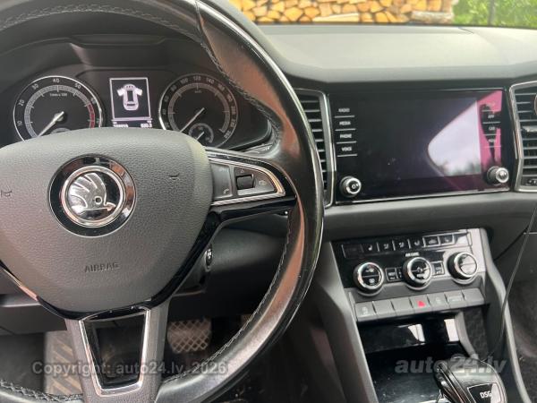 Brown Skoda Kodiaq 2017 in Narva, with an engine capacity of 1.40 L and mileage of 158 thousand km for 16500 €, photo 6 on AUTOMOTO.COM.LV