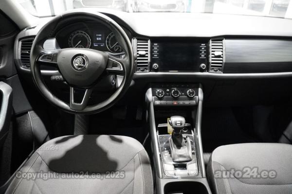 Brown Skoda Kodiaq 2018 in Tallinn, with an engine capacity of 2.00 L and mileage of 105 thousand km for 20500 €, photo 11 on AUTOMOTO.COM.LV