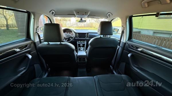 Brown Skoda Kodiaq 2019 in Tallinn, with an engine capacity of 2.00 L and mileage of 74 thousand km for 27000 €, photo 7 on AUTOMOTO.COM.LV