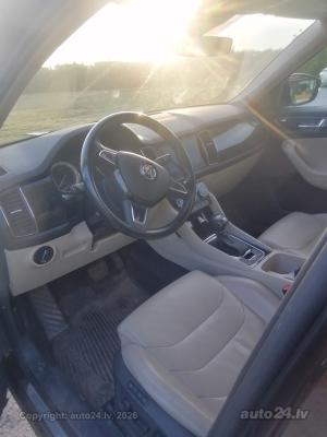 Brūns Skoda Kodiaq 2019 Tallina, ar dzinēja tilpumu 1.50 L un nobraukumu 234 tūkst. km par 22750 €, foto 9 vietnē AUTOMOTO.COM.LV