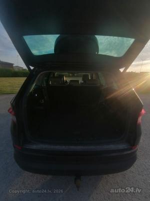 Brūns Skoda Kodiaq 2019 Tallina, ar dzinēja tilpumu 1.50 L un nobraukumu 234 tūkst. km par 22750 €, foto 14 vietnē AUTOMOTO.COM.LV