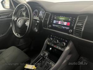 Brūns Skoda Kodiaq 2021 Tallina, ar dzinēja tilpumu 2.00 L un nobraukumu 75 tūkst. km par 24900 €, foto 19 vietnē AUTOMOTO.COM.LV