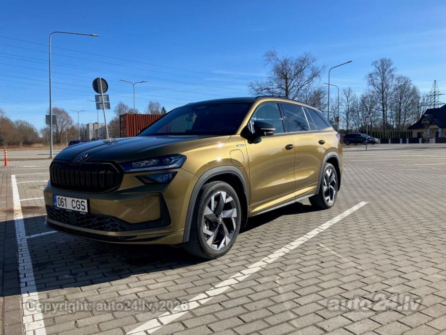 Brūns Skoda Kodiaq 2025 Rapla, ar dzinēja tilpumu 1.50 L un nobraukumu 50 tūkst. km par 42900 €, foto 1 vietnē AUTOMOTO.COM.LV