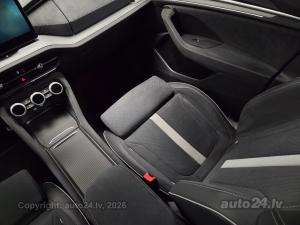 Коричневый Шкода Kodiaq 2025 в Таллин, объемом двигателя 1.50 л и пробегом 18 тыс. км за 41900 €, фото 15 на AUTOMOTO.COM.LV