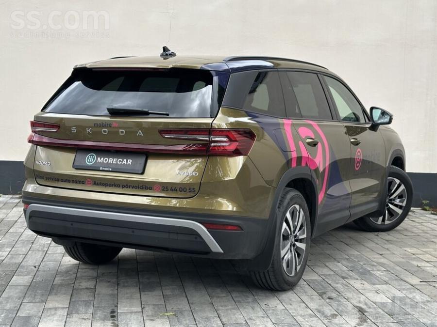 Brūns Skoda Kodiaq 2026 Rīga, ar dzinēja tilpumu 1.50 L un nobraukumu 9 tūkst. km par 35950 €, foto 5 vietnē AUTOMOTO.COM.LV
