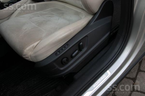 Skoda Kodiaq 2017 in Riga, with an engine capacity of 2.00 L and mileage of 184 thousand km for 18950 €, photo 6 on AUTOMOTO.COM.LV