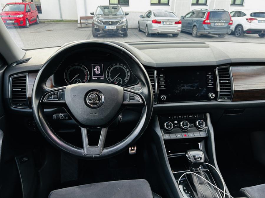 Skoda Kodiaq 2018 Tallina, ar dzinēja tilpumu 2.00 L un nobraukumu 290 tūkst. km par 16000 €, foto 7 vietnē AUTOMOTO.COM.LV