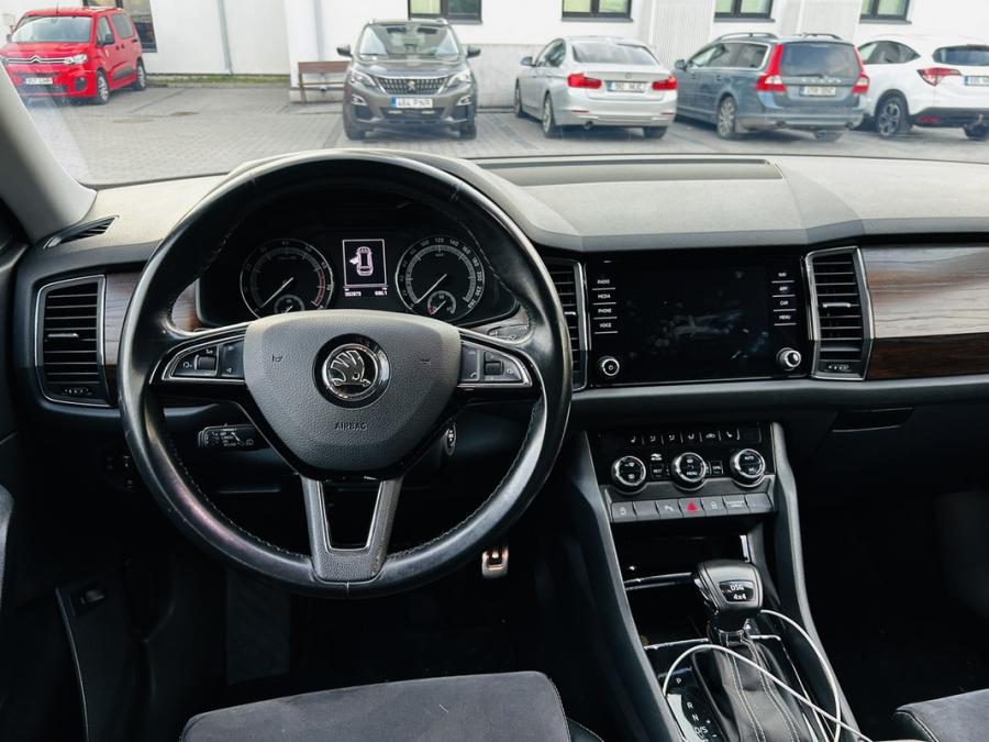 Skoda Kodiaq 2018 Tallina, ar dzinēja tilpumu 2.00 L un nobraukumu 290 tūkst. km par 16000 €, foto 16 vietnē AUTOMOTO.COM.LV