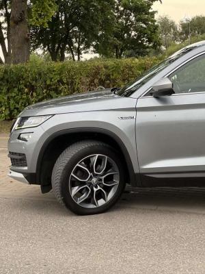 Skoda Kodiaq 2018 in Ukmerge, with an engine capacity of 1.97 L and mileage of 250 thousand km for 15650 €, photo 15 on AUTOMOTO.COM.LV