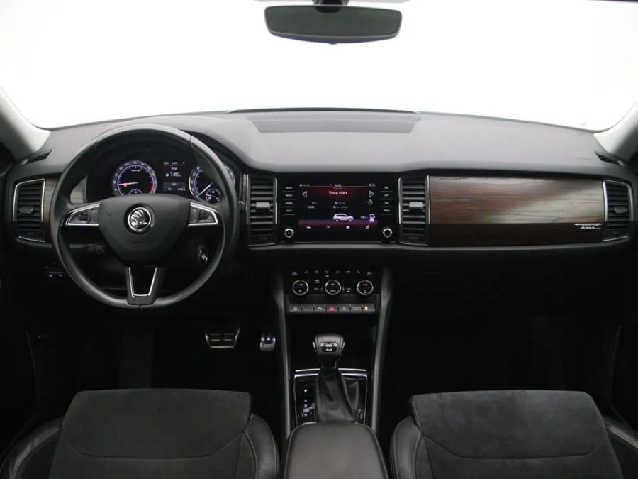 Skoda Kodiaq 2019 in Vilnius, with an engine capacity of 2.00 L and mileage of 129 thousand km for 22899 €, photo 3 on AUTOMOTO.COM.LV