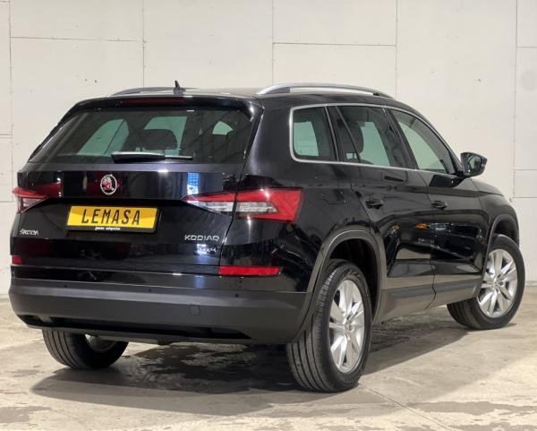 Skoda Kodiaq 2019 in Klaipeda, with an engine capacity of 0.00 L and mileage of 171 thousand km for 18999 €, photo 3 on AUTOMOTO.COM.LV